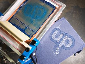 What Is Screen Printing - Everything You Need To Know | UberPrints